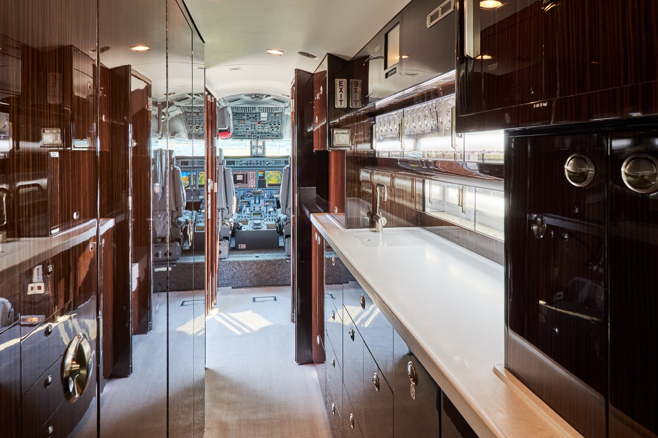 Gulfstream Interior Gallery - West Star Aviation